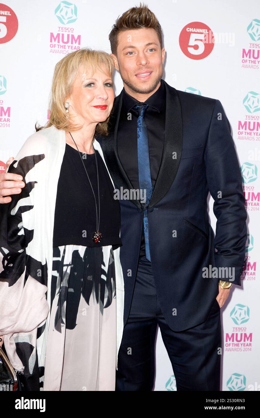 Duncan James with his mother at the Tesco Mum of the Year Awards 2014 ...