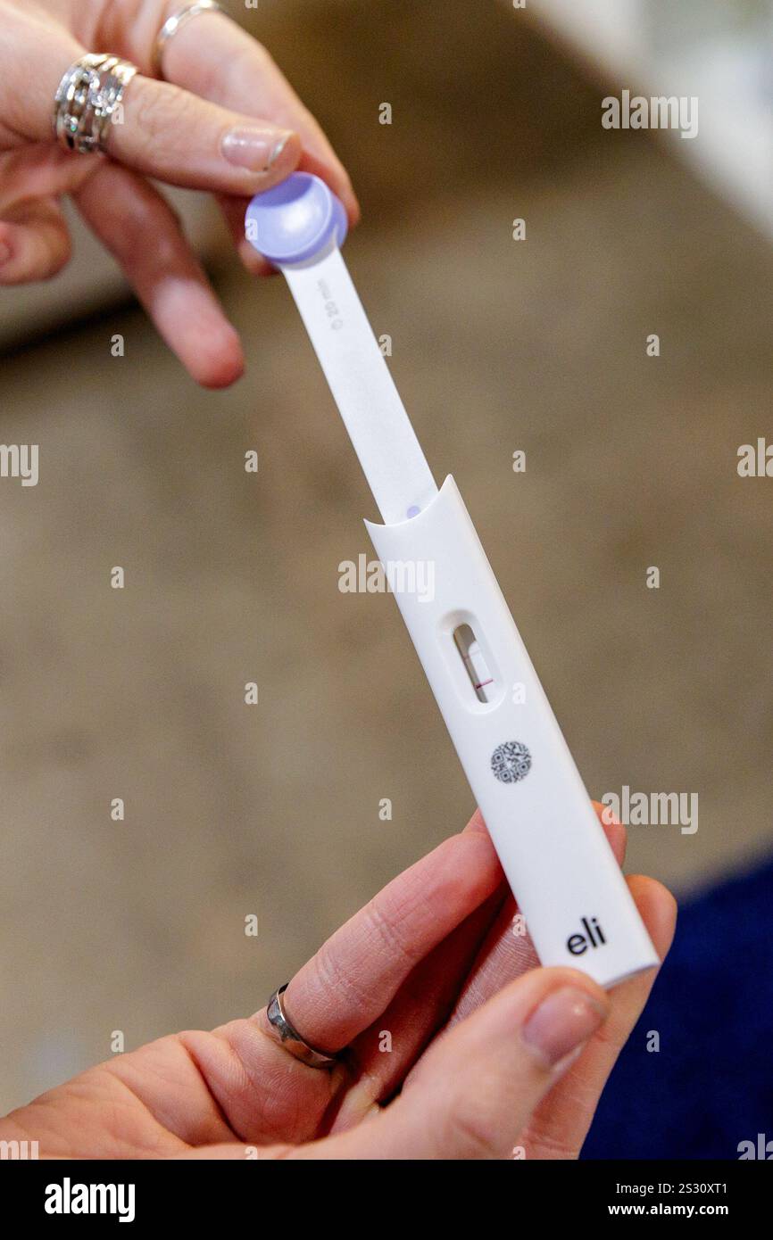 Las Vegas, USA. 07th Jan, 2025. The Hormometer, a saliva-based hormone ...