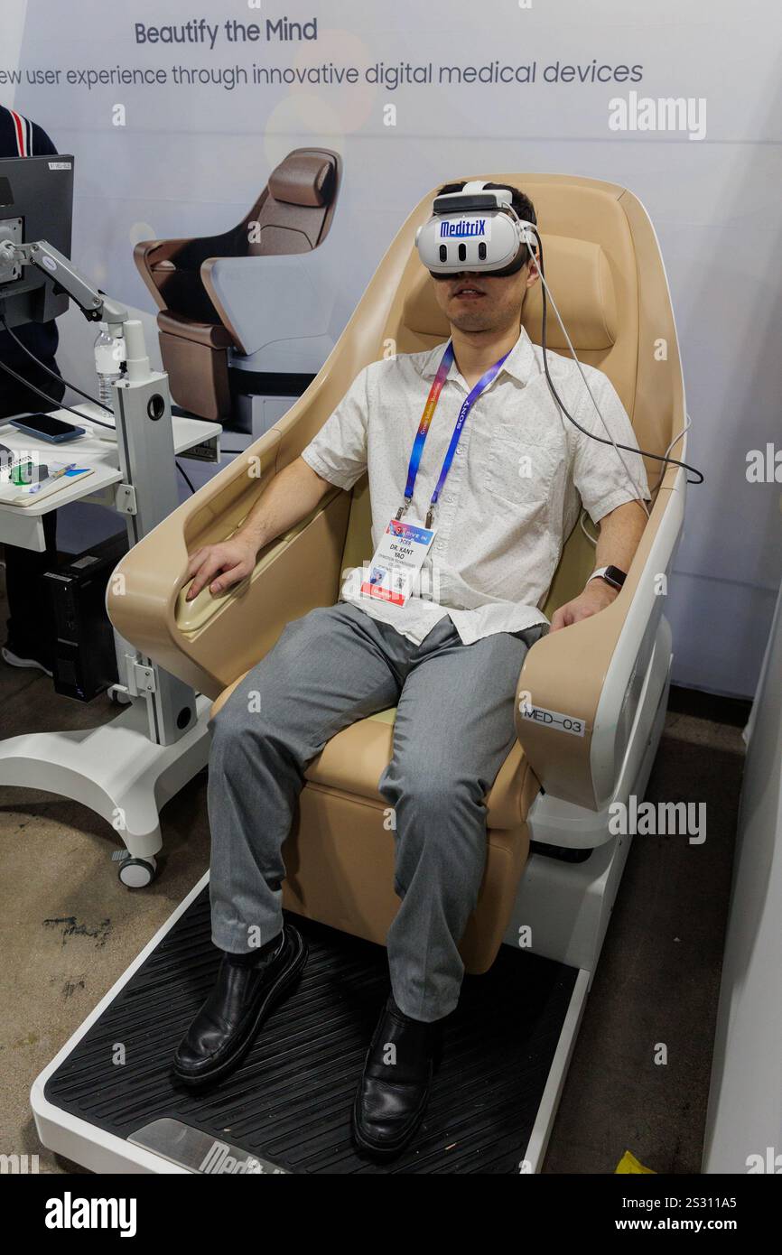 Las Vegas, USA. 07th Jan, 2025. Meditrix Mind Chair, by Meditrix, on ...
