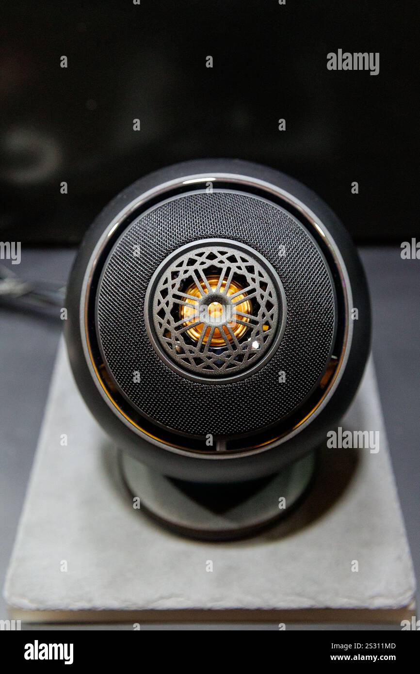 Las Vegas, USA. 07th Jan, 2025. Pebble Nova, premium USB-C speakers by ...