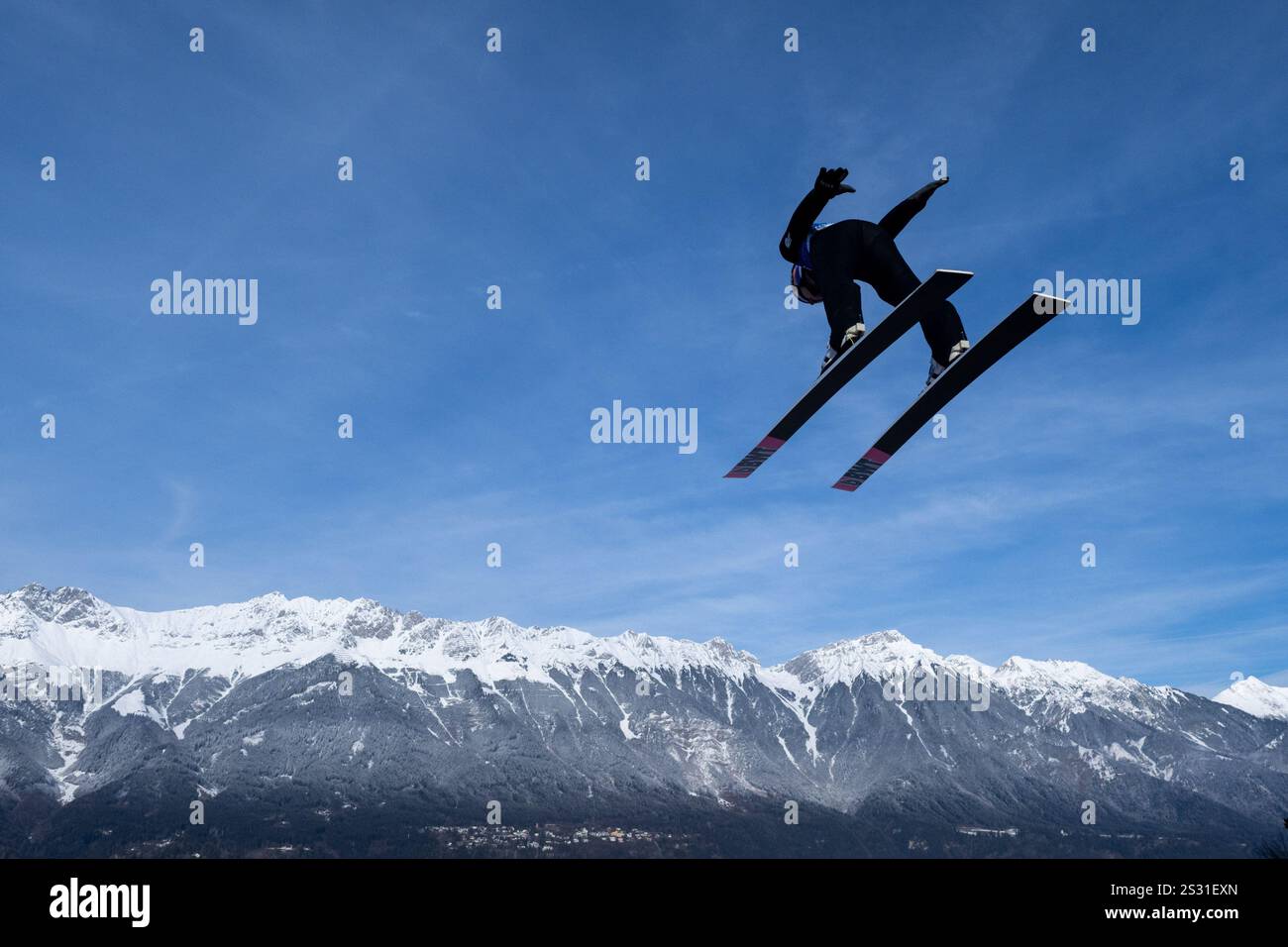 FRANTZ Tate (USA) vor Alpenpanorama der Nordkette / Karwendel, AUT, FIS ...