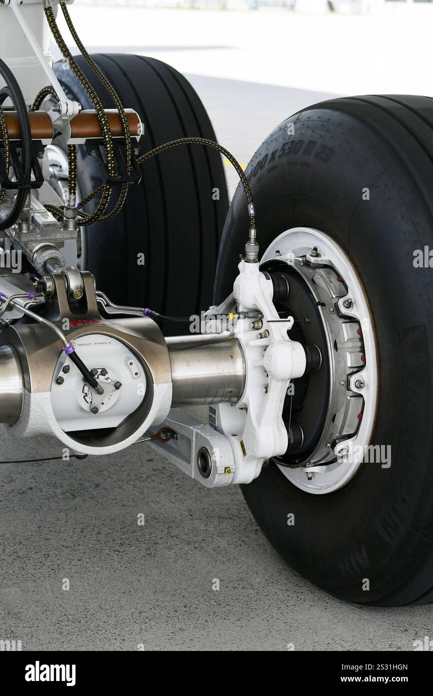 Lufthansa, Airbus, A350-900, Allegris, Details, Engine, Brakes ...