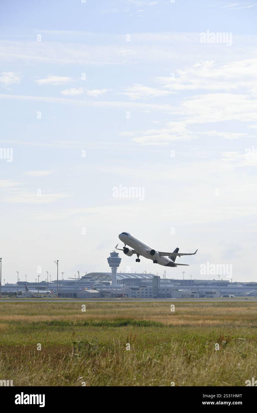 Lufthansa, Airbus, A321, A321-271NX, Take off, Runway North, Aircraft ...