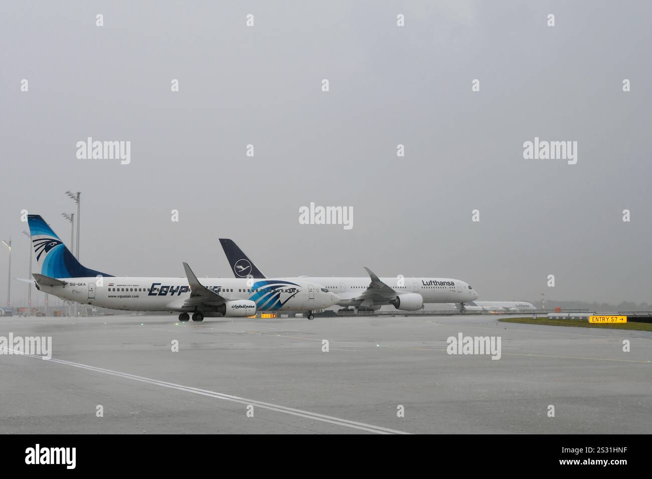 Egypt Air, Boeing, B737-800, Storm, Bad Weather, Aircraft, position ...