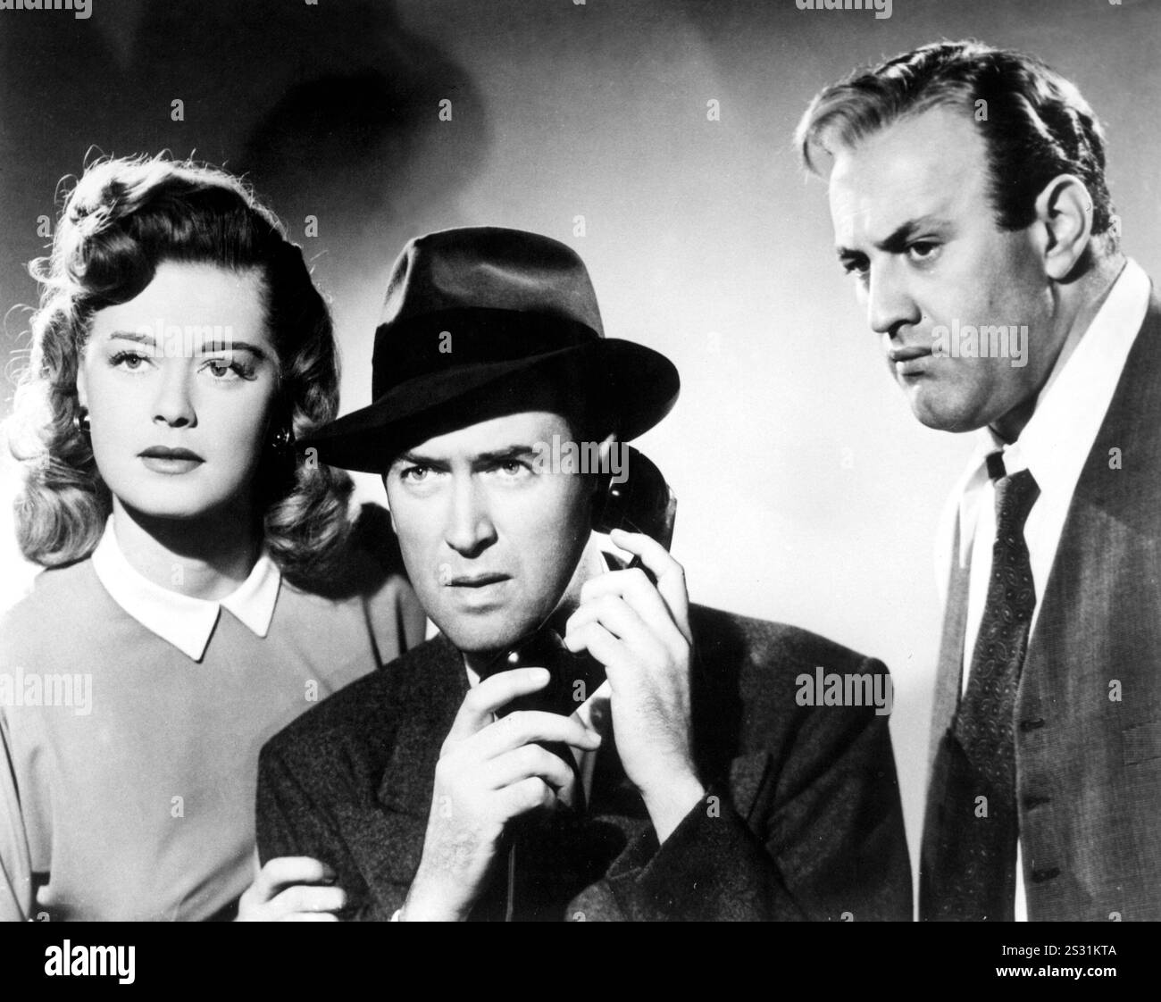 CALL NORTHSIDE 777 HELEN WALKER, JAMES STEWART, LEE J COBB Date: 1948 ...