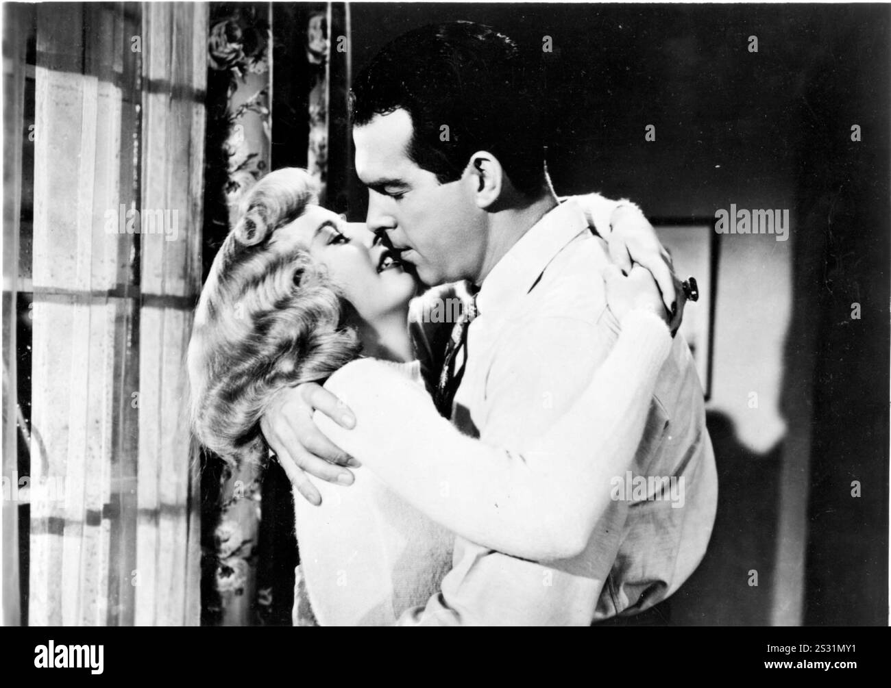 DOUBLE INDEMNITY BARBARA STANWYCK, FRED MacMURRAY PICTURE FROM THE ...