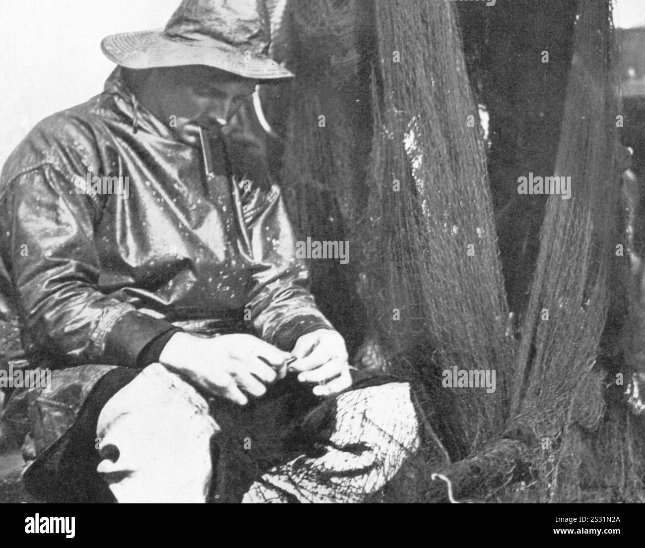 DRIFTERS DOCUMENTARY PICTURE FROM THE RONALD GRANT ARCHIVE GPO FILM ...