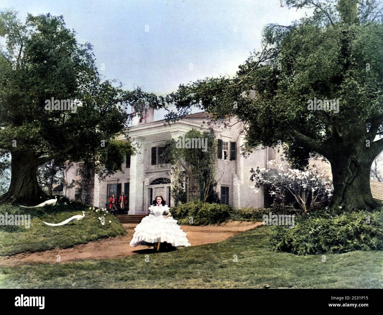 Gone with the wind hi-res stock photography and images - Alamy