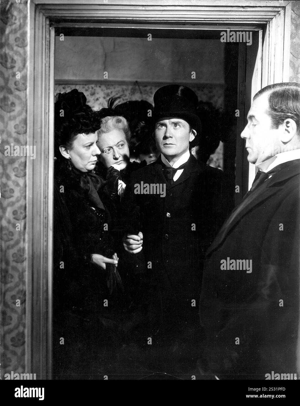 Dandy nichols Black and White Stock Photos & Images - Alamy