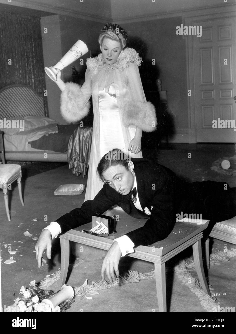HELLZAPOPPIN' (US 1941) JANE FRAZEE, MISCHA AUER Date: 1941 Stock Photo ...