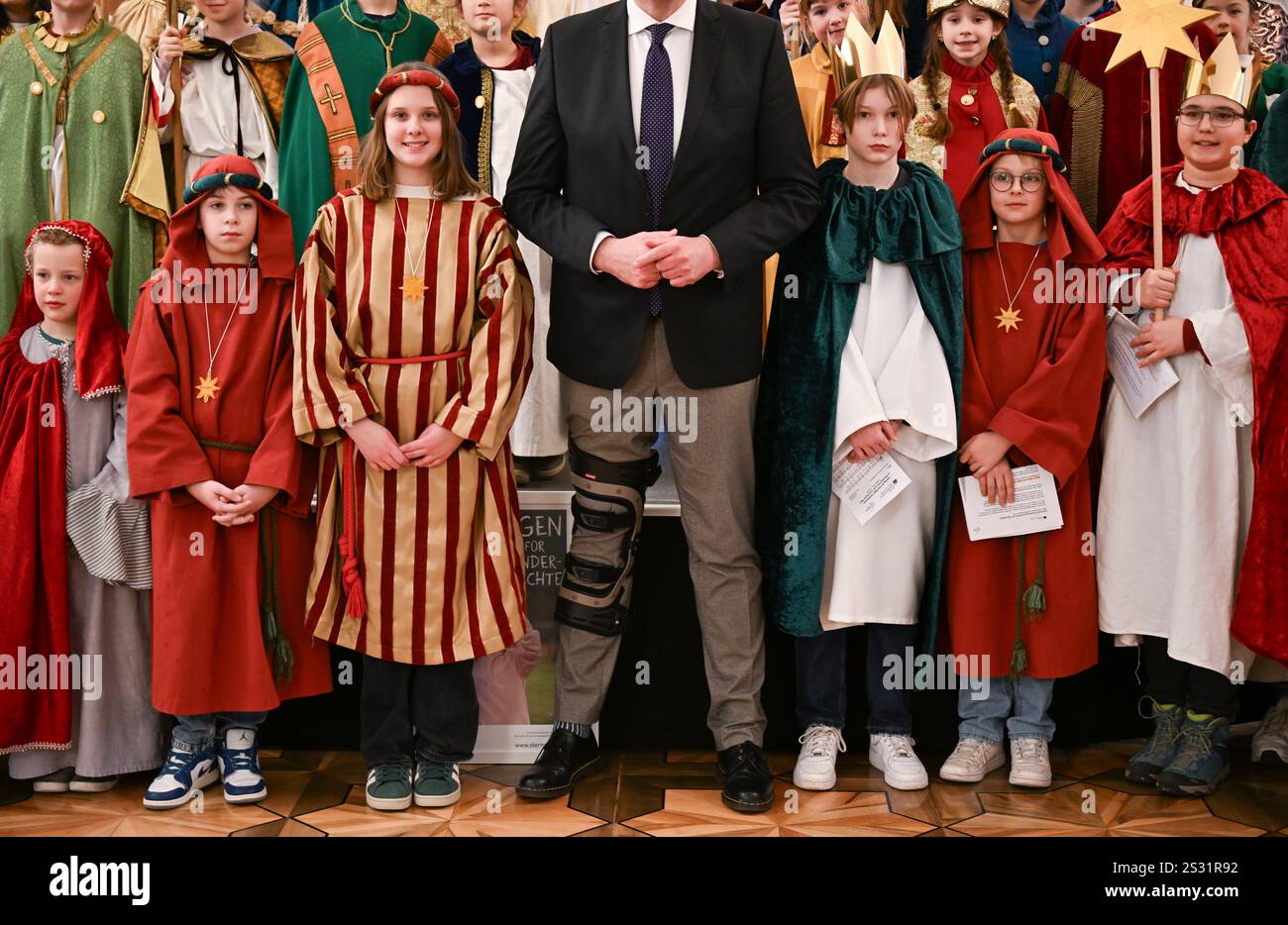 08 January 2025, Rhineland-Palatinate, Mainz: Alexander Schweitzer (SPD ...