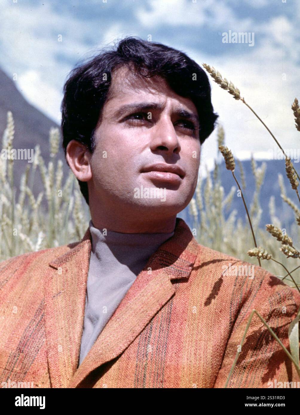 SHASHI KAPOOR INDIAN ACTOR Date: 1938 Stock Photo - Alamy