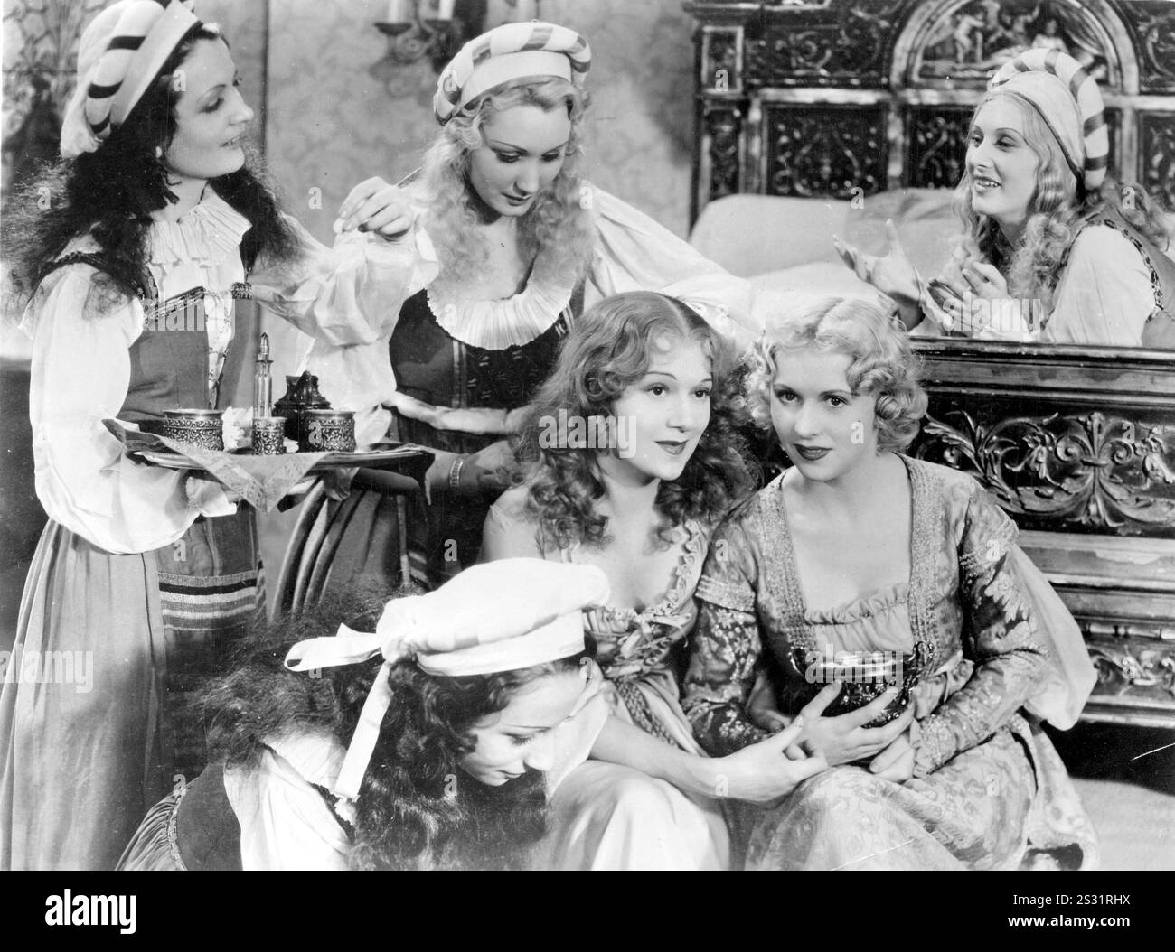 LUCRECE BORGIA EDWIGE FEUILLERE as Lucretia Borgia, centre Picture from ...