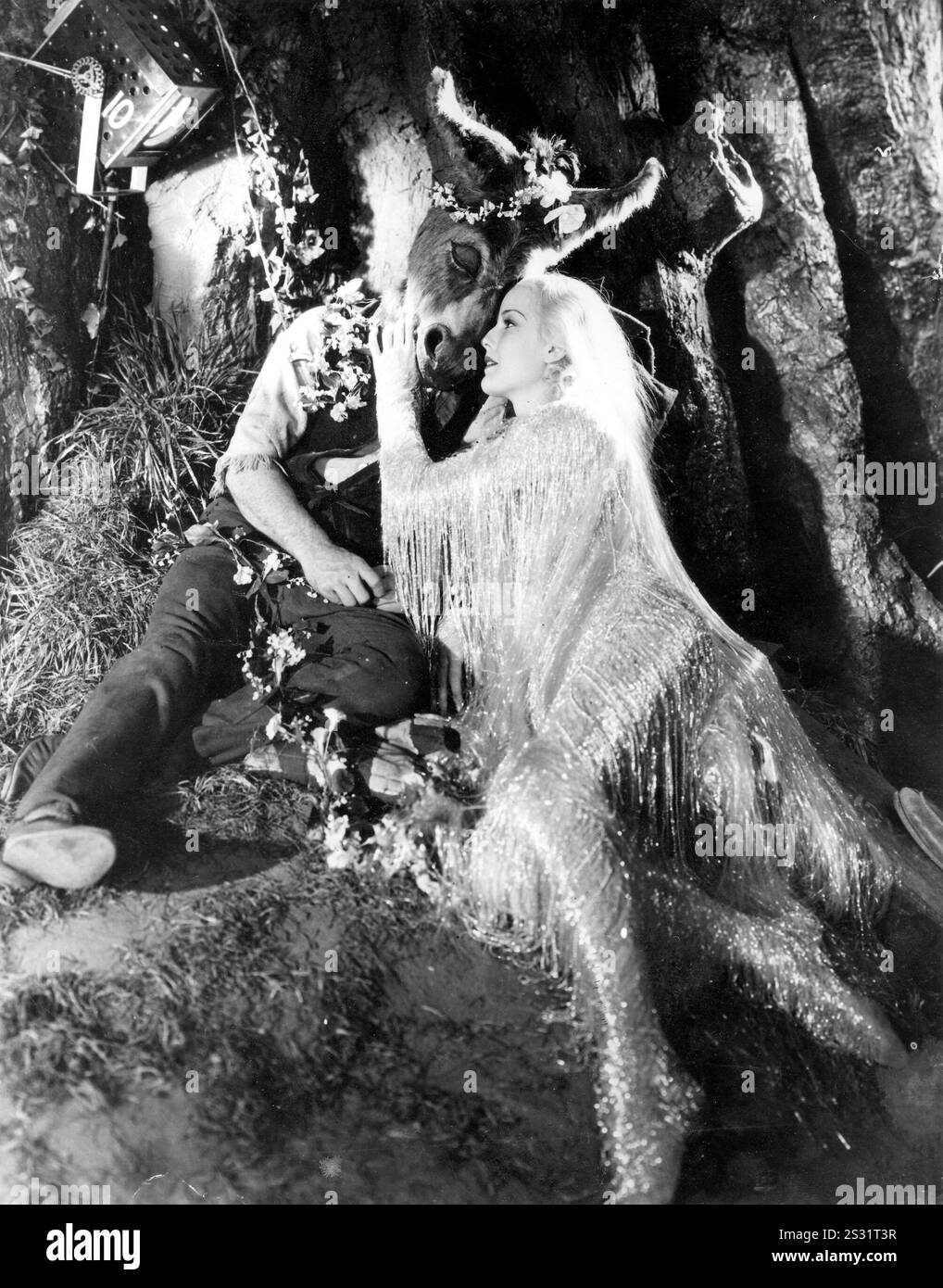 A MIDSUMMER NIGHT'S DREAM (US 1935) WARNER BROS JAMES CAGNEY as Bottom ...