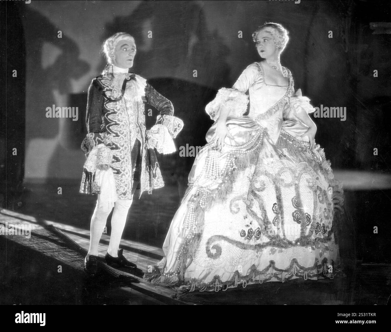 MADAME POMPADOUR NELSON KEYS, DOROTHY GISH Date: 1928 Stock Photo - Alamy