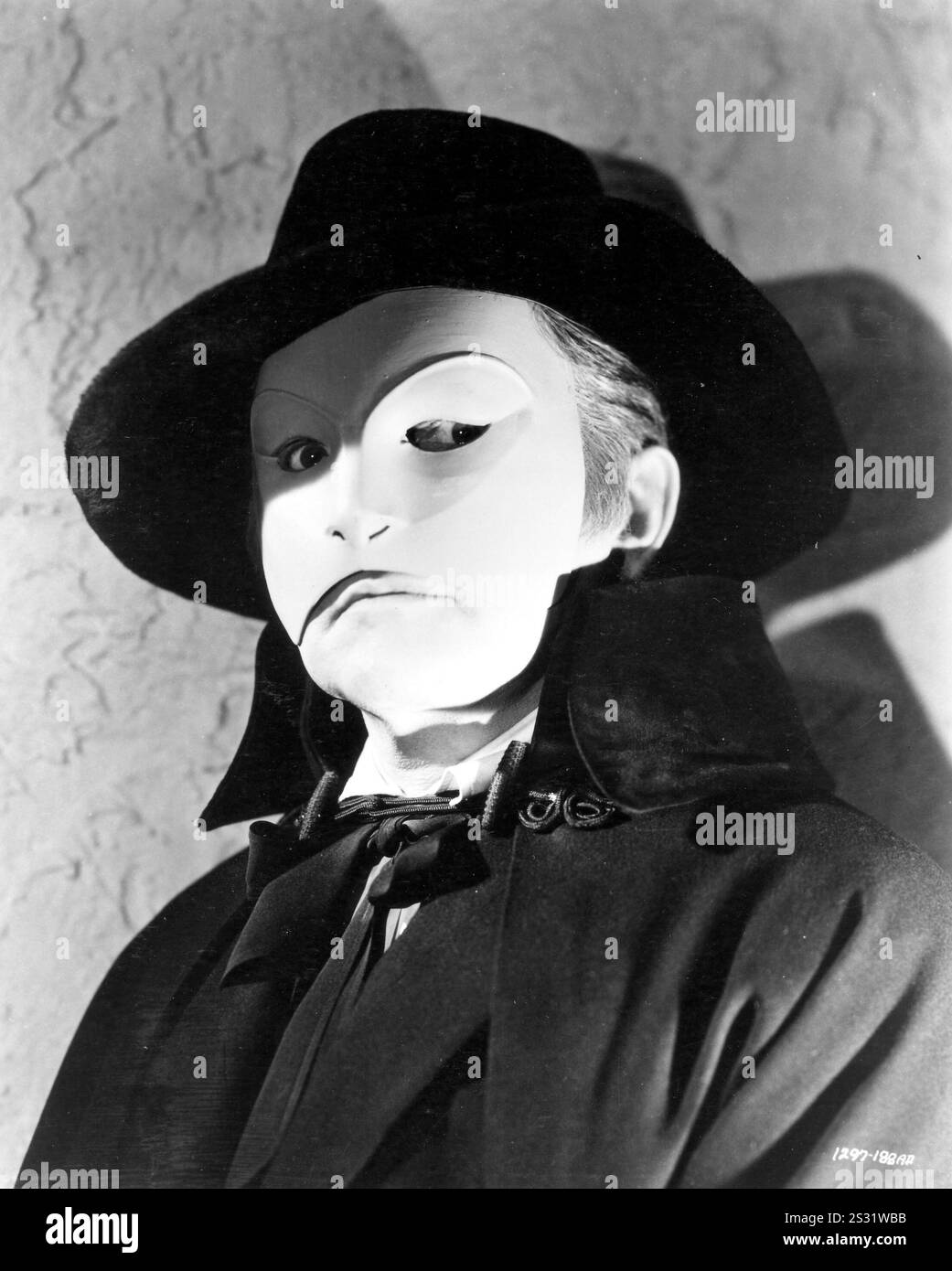 THE PHANTOM OF THE OPERA CLAUDE RAINS PICTURE FROM THE RONALD GRANT ...