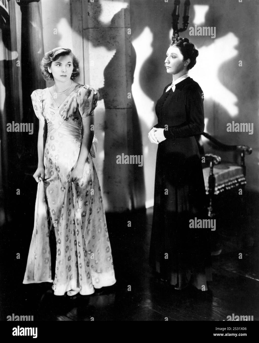 Rebecca 1940 joan fontaine hi-res stock photography and images - Alamy