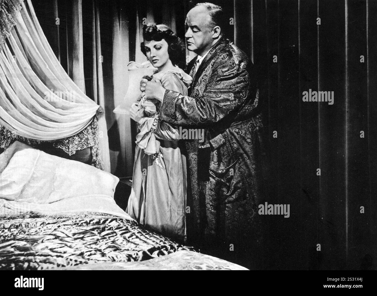 RUTHLESS MARTHA VICKERS AND SYDNEY GREENSTREET Date: 1948 Stock Photo - Alamy
