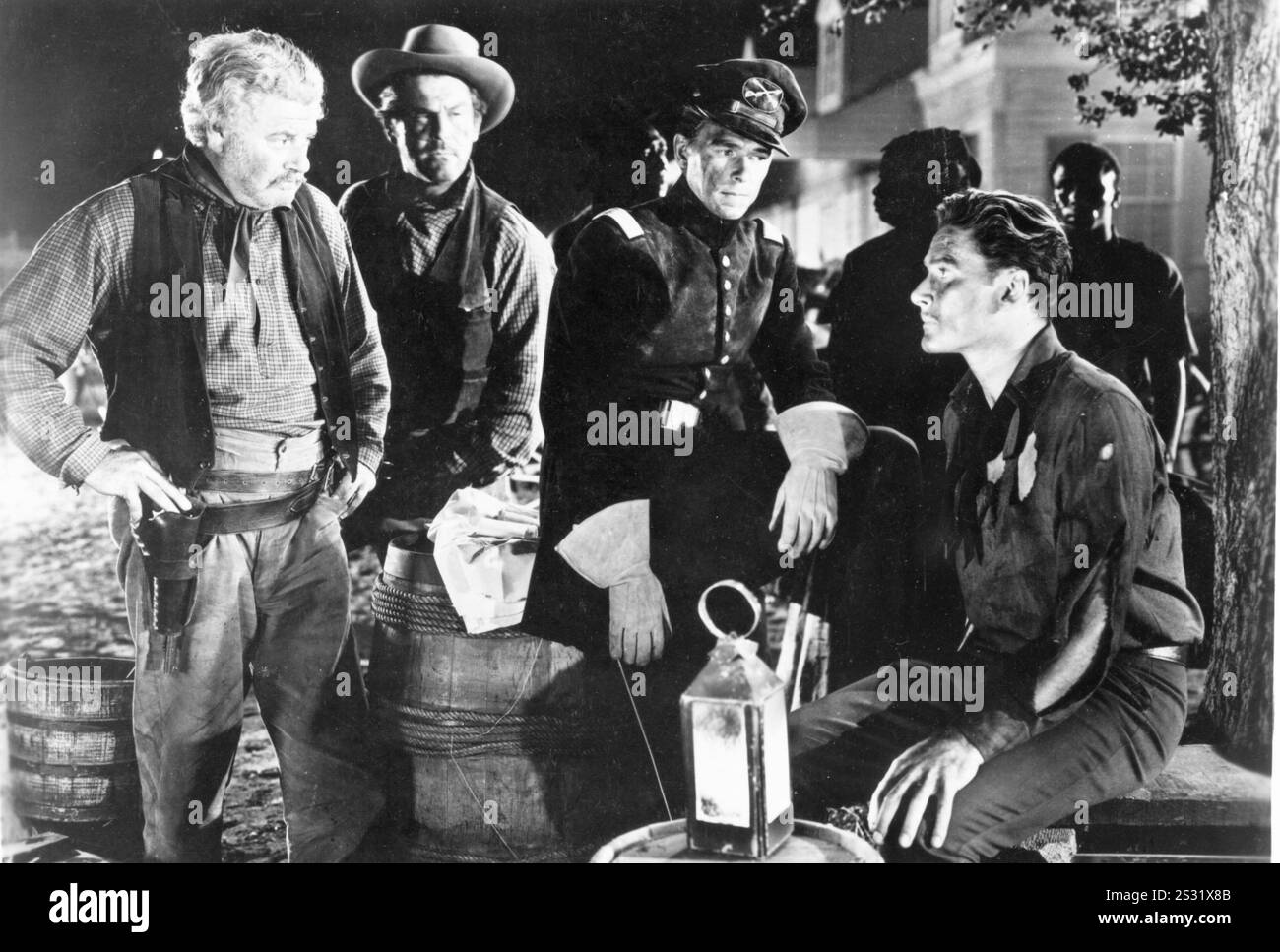 SANTA FE TRAIL ALAN HALE Snr, GUINN WILLIAMS, RONALD REAGAN AND ERROL ...