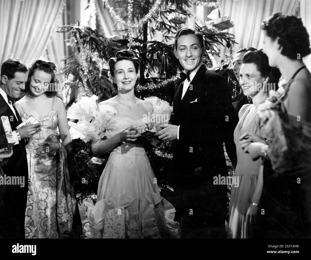 SHIPS WITH WINGS ABFD/EALING STUDIOS JANE BAXTER, MICHAEL WILDING Date ...