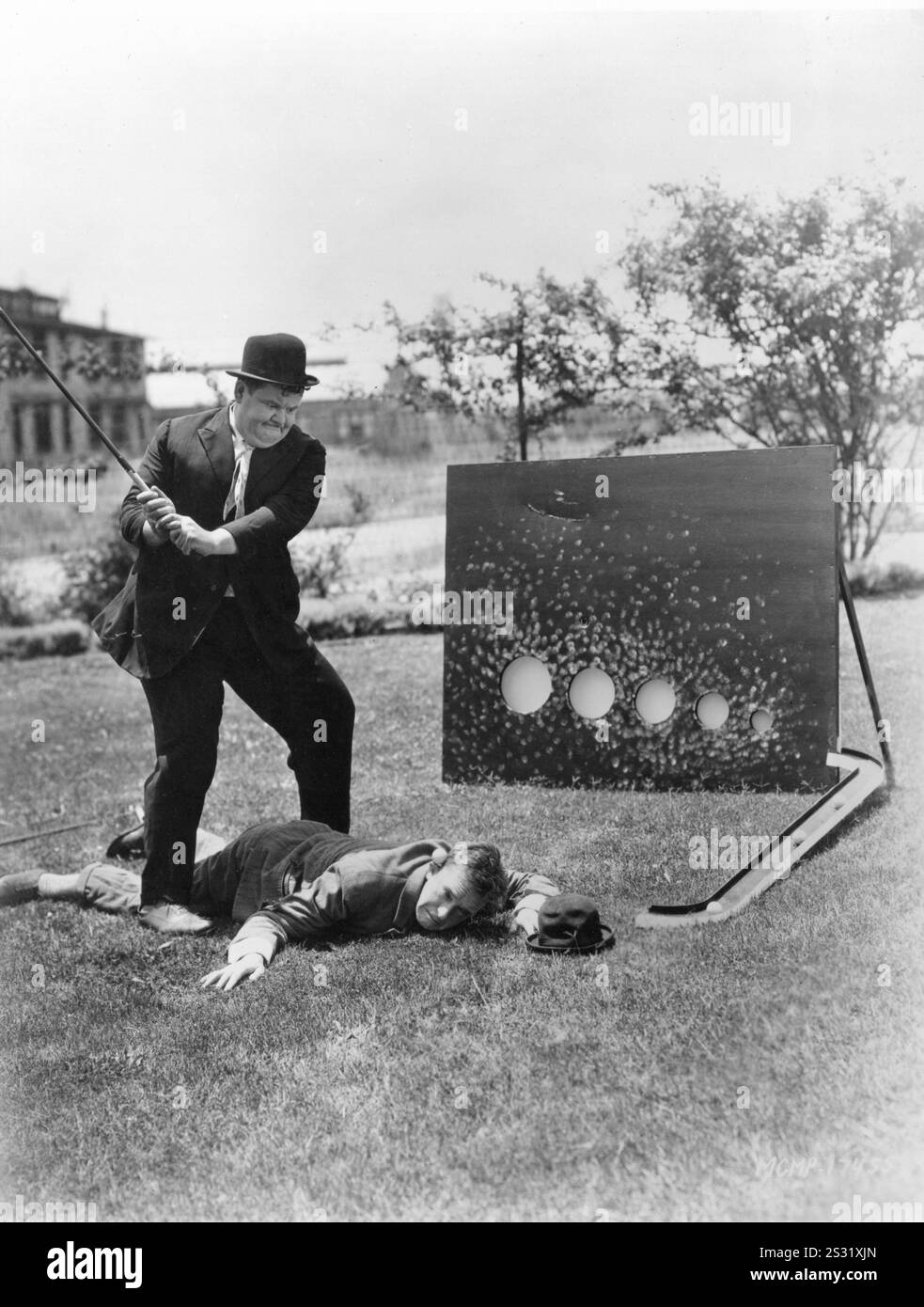SHOULD MARRIED MEN GO HOME? LAUREL AND HARDY GOLF A HAL ROACH ...