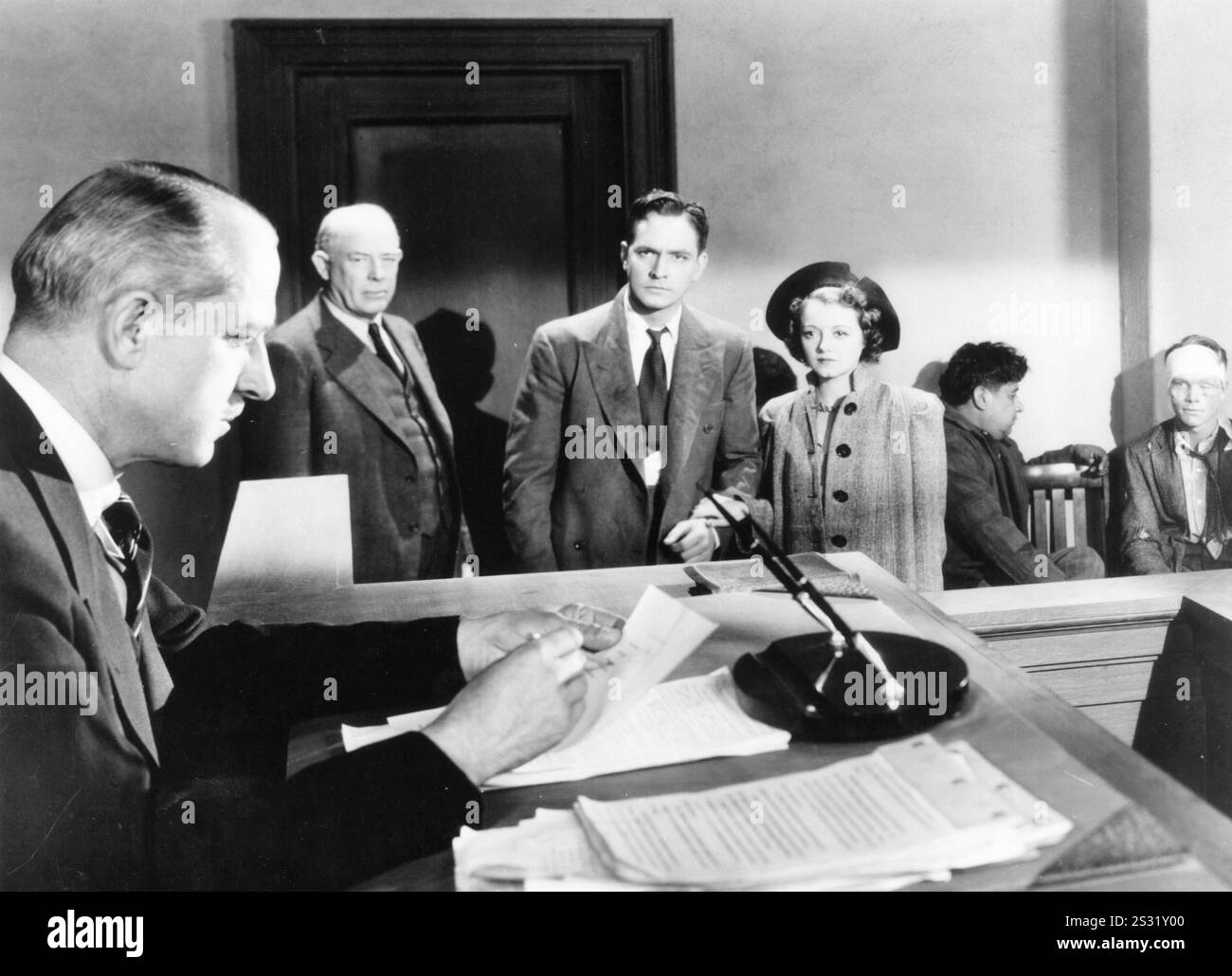 A STAR IS BORN JONATHAN HALE, ROBERT HOMANS,FREDRIC MARCH AND JANET ...