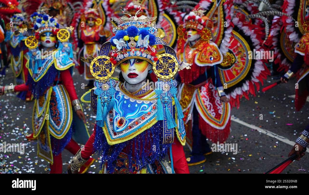 Colorful cosumes hi-res stock photography and images - Alamy