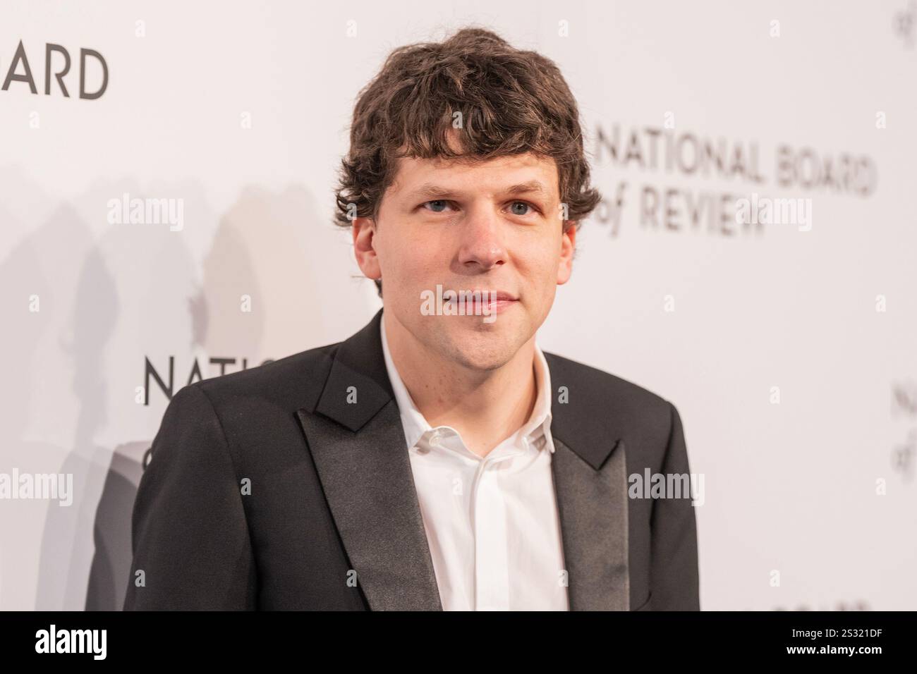 New York, United States. 07th Jan, 2025. Jesse Eisenberg attends 2025 ...