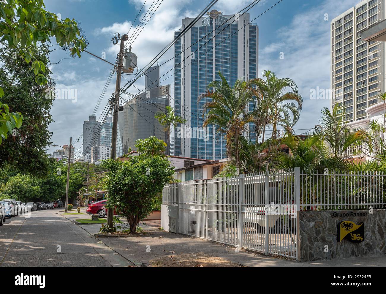 skyline in the center of the Panamanian capital Panama City Stock Photo ...
