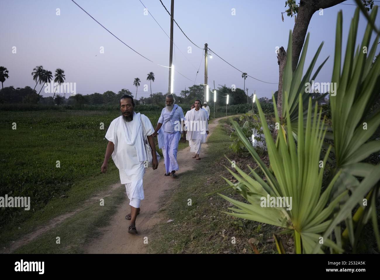 Spiritual purity hi-res stock photography and images - Alamy