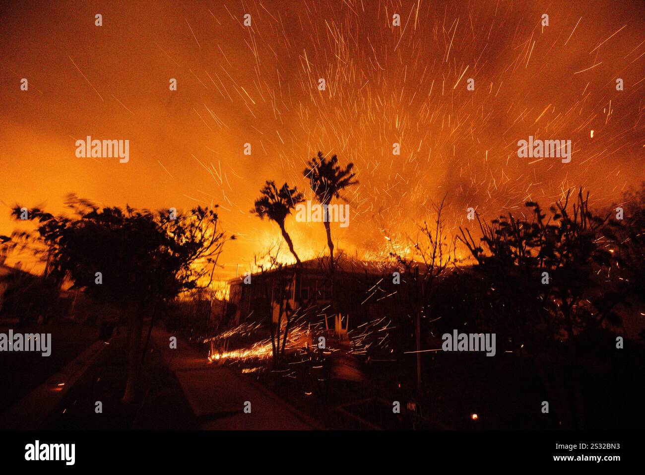 Los Angeles, United States. 07th Jan, 2024. Flames and embers shoot ...
