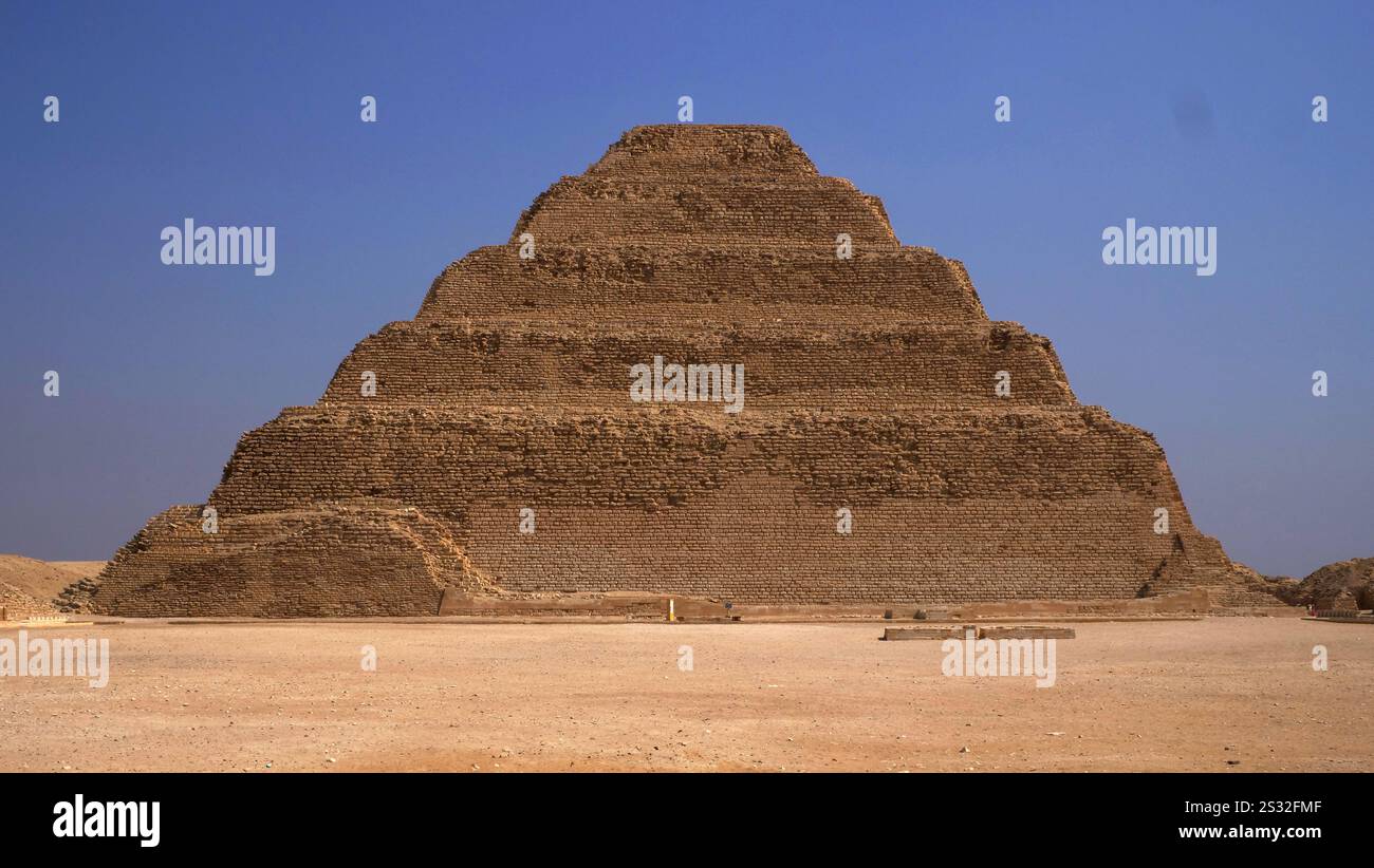 Saqqarah Pyramid, Giza, Cairo, Egypt Stock Photo - Alamy