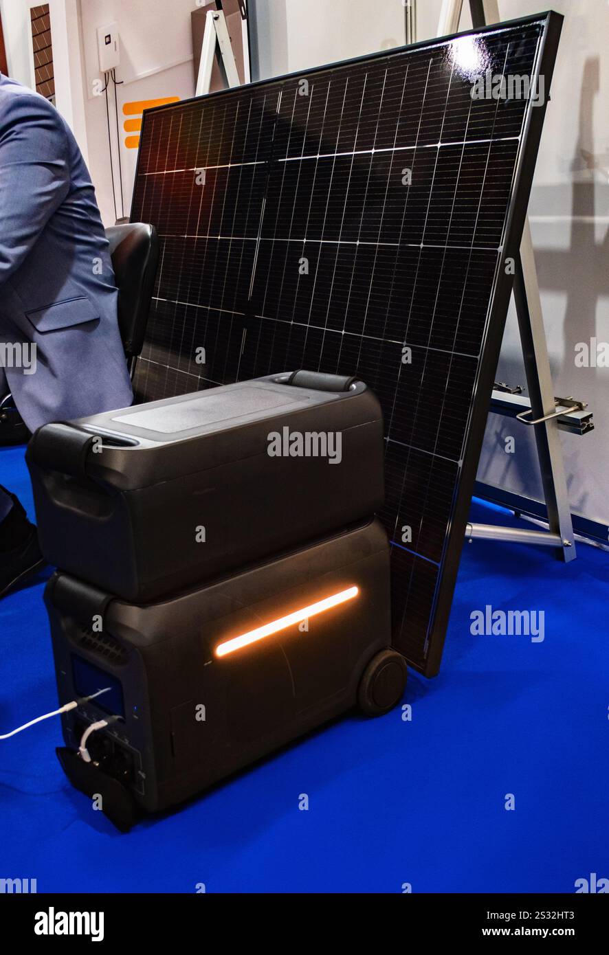 Solar energy storage system for autonomous power supply Stock Photo - Alamy
