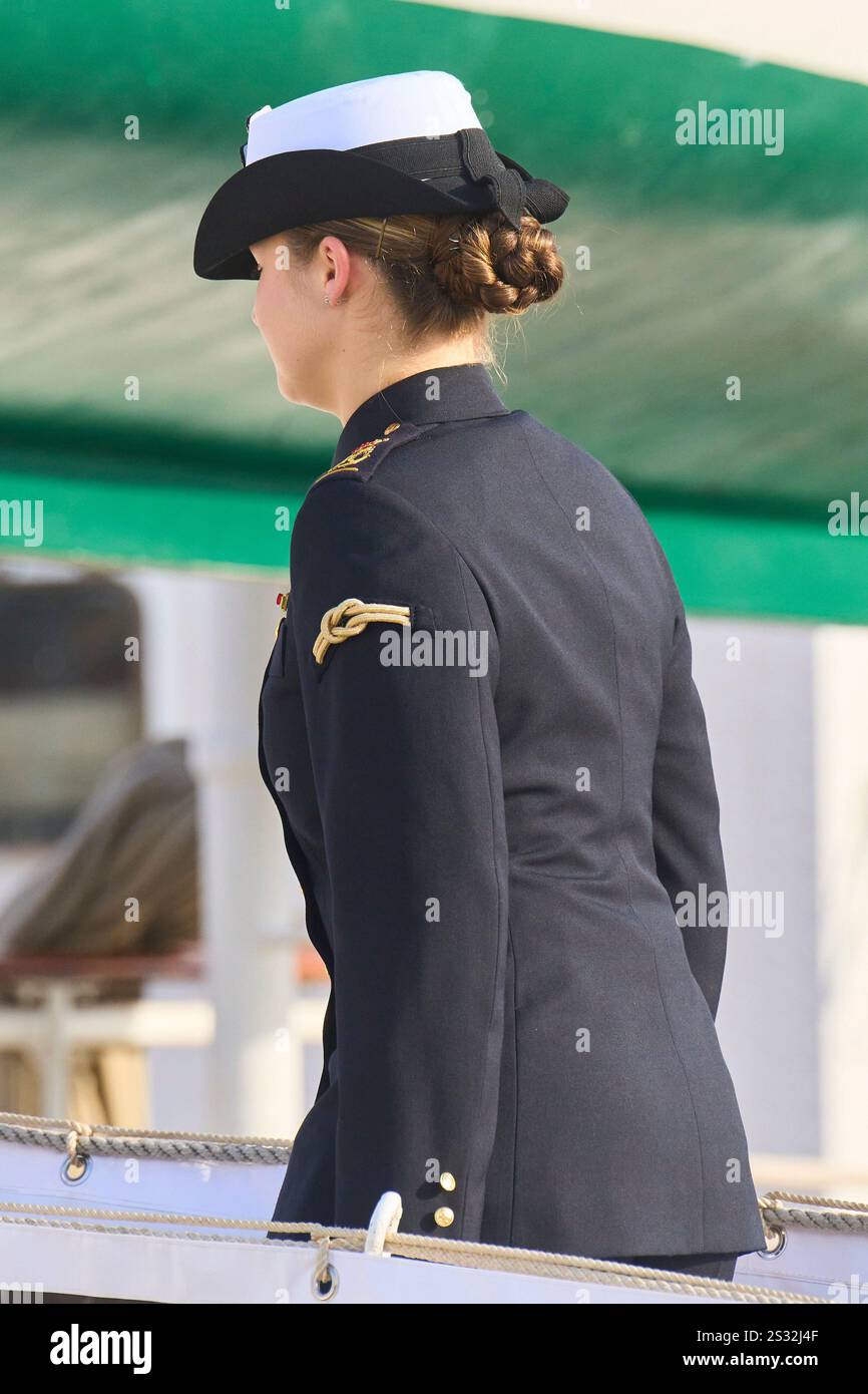Cadiz, Andalucia, Spain. 8th Jan, 2025. Crown Princess Leonor arrives ...
