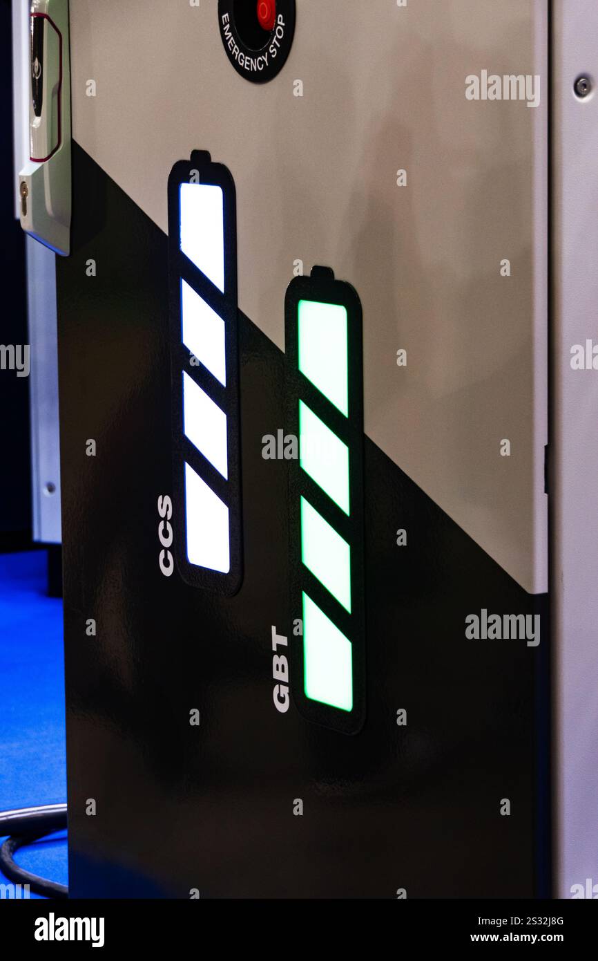 Battery-shaped charge indicator on a car charging station Stock Photo ...