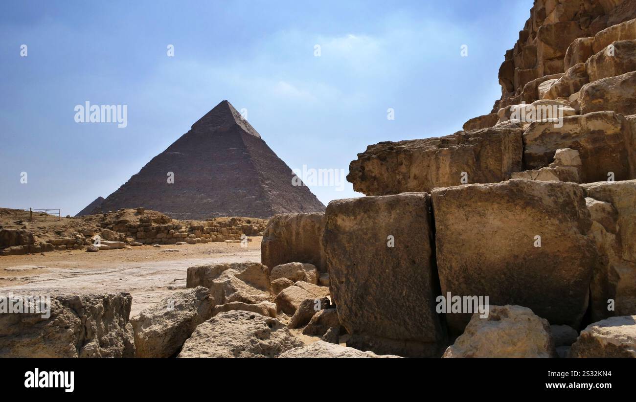 The Pyramid of Khafre, Giza, Cairo, Egypt Stock Photo - Alamy