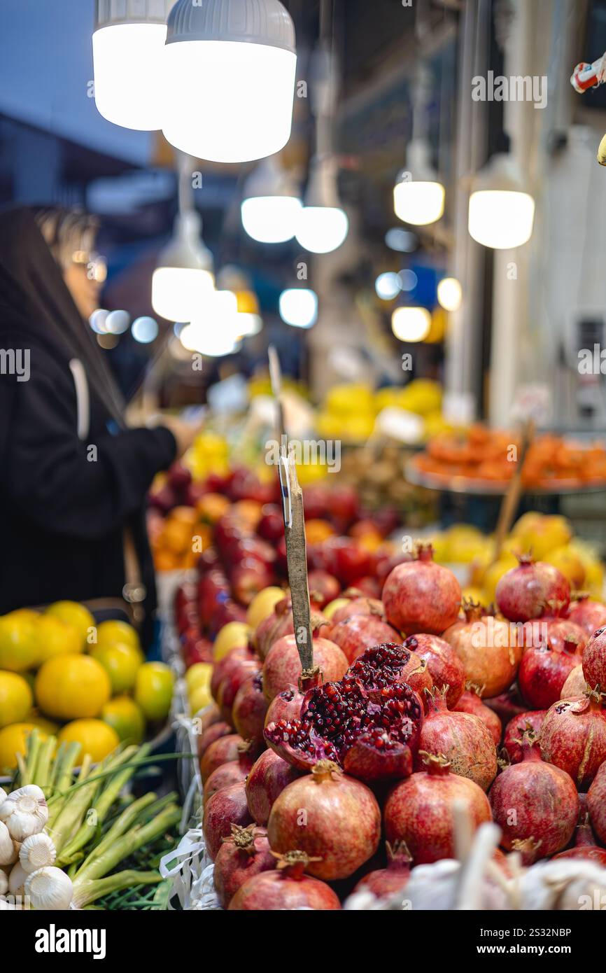 Touring the traditional and old market of Rasht Stock Photo - Alamy
