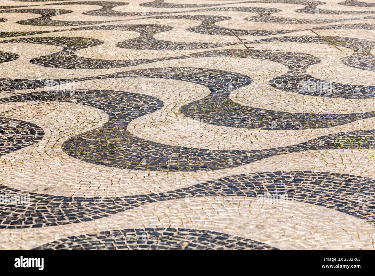 Lisbon pavements hi-res stock photography and images - Alamy