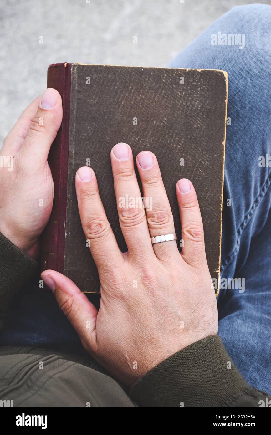 Hardcover detail hi-res stock photography and images - Alamy