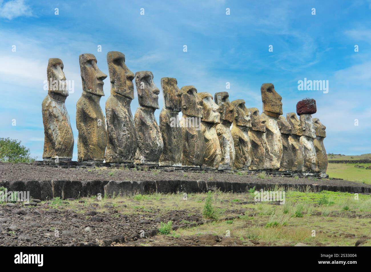 Ahu Tongariki the biggest ahu of Rapa Nui with its impressive 15 moai ...