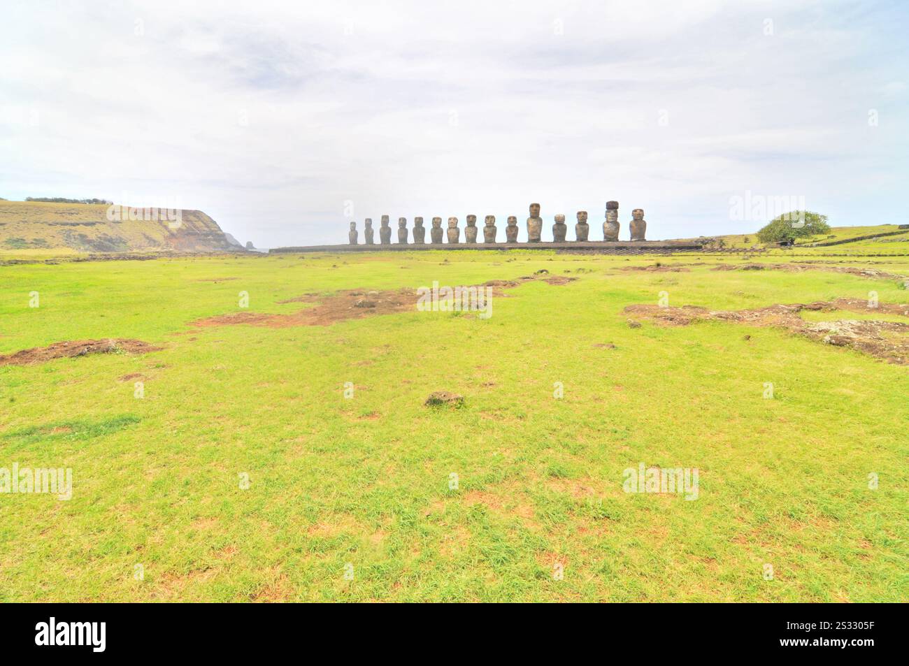 Ahu Tongariki the biggest ahu of Rapa Nui with its impressive 15 moai ...