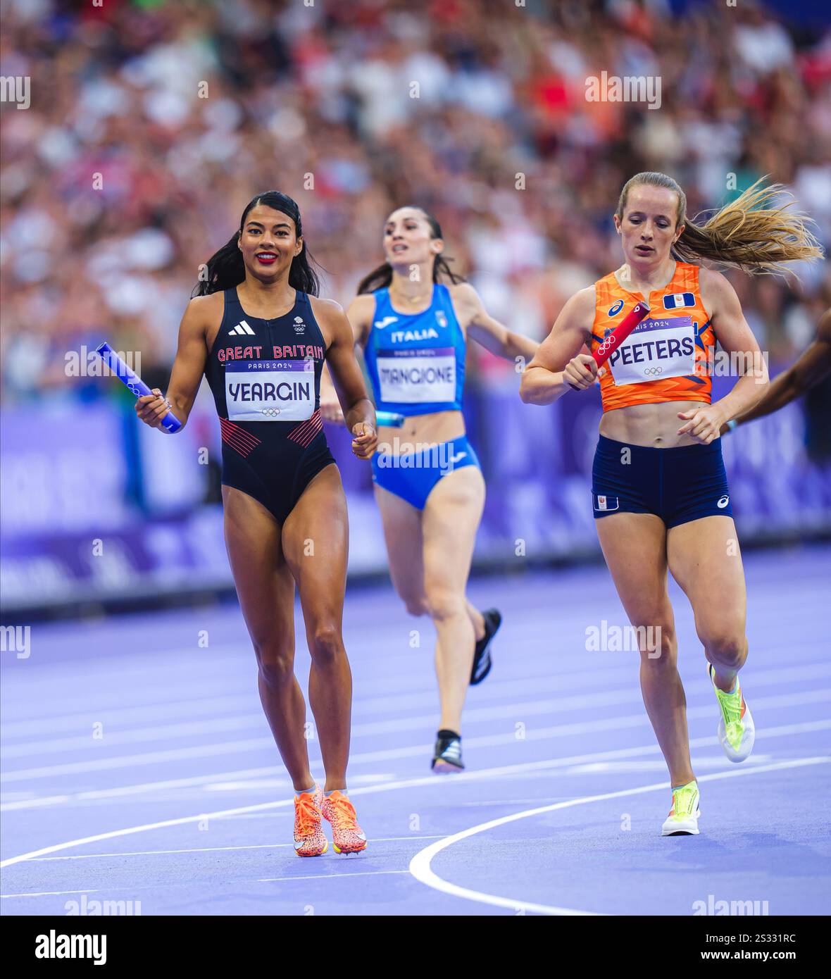 Nicole Yeargin participating in the 4X400 meters relay mixed at the ...