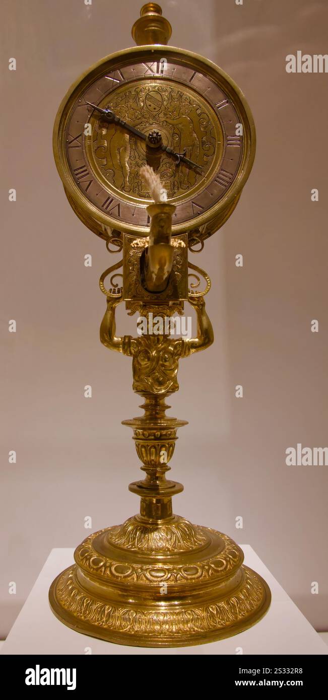 1583 Cast chased and gilded bronze Table clock/oil lamp by Flemish clockmaker Hans de Evalo ...
