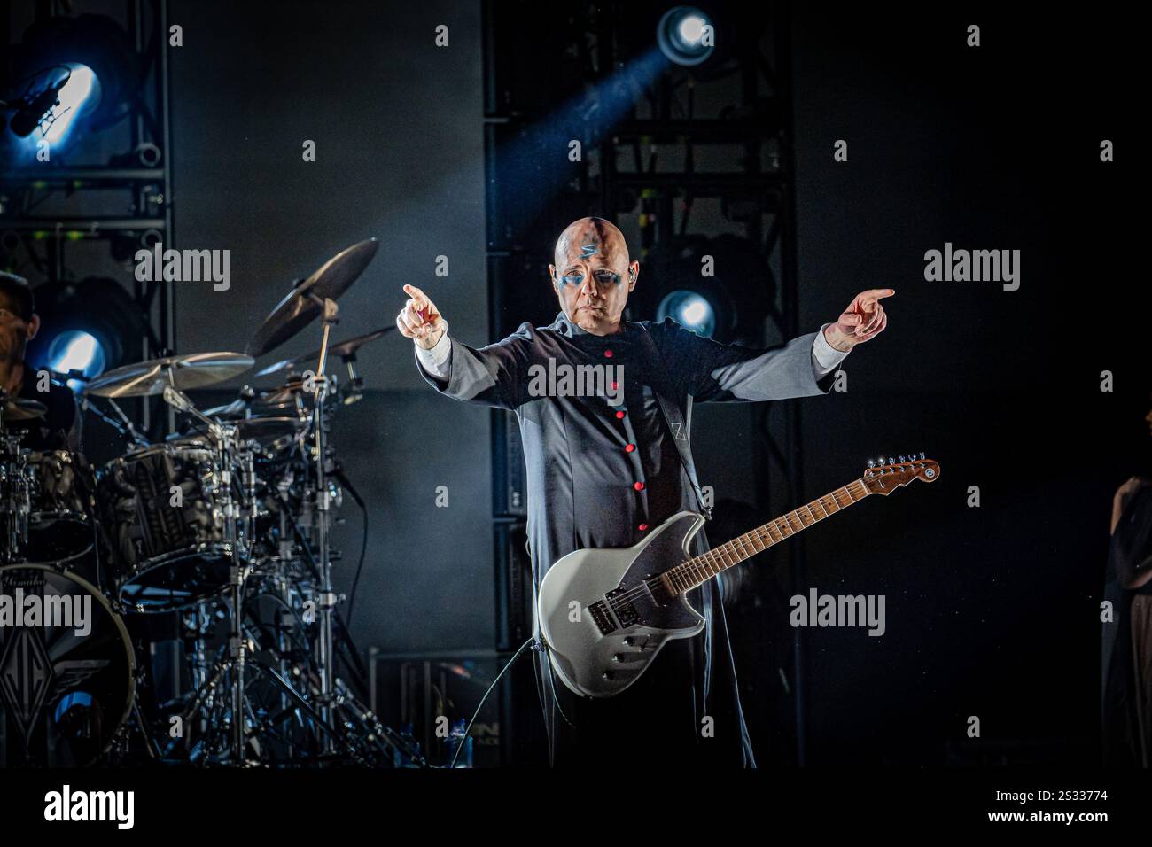 Billy smashing pumpkins hi-res stock photography and images - Alamy