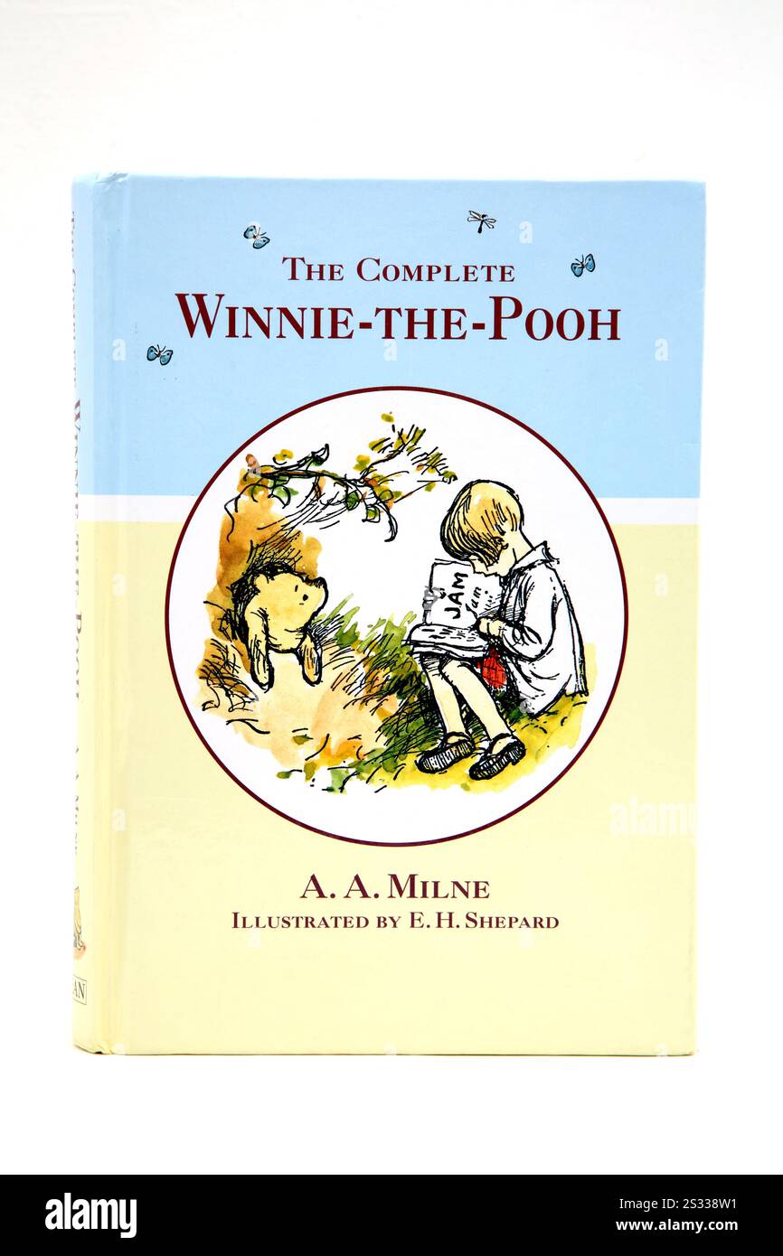 The complete winnie the pooh hi-res stock photography and images - Alamy