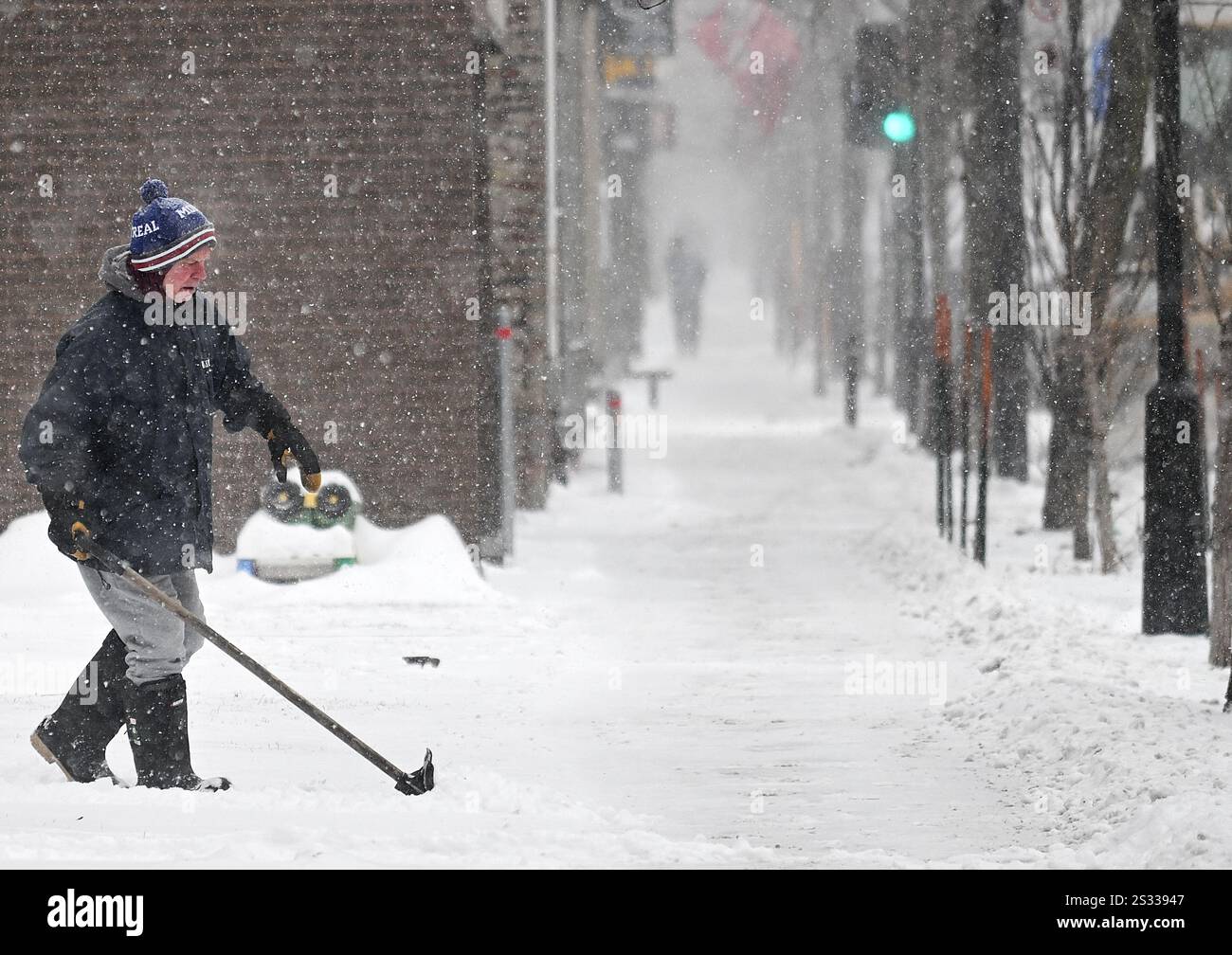 Quebec snow storm 2025 hi-res stock photography and images - Alamy