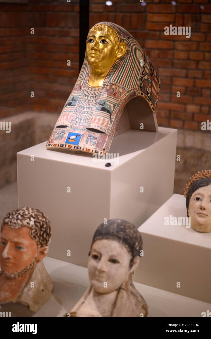 Ancient Egyptian artifacts exhibited in the Neues Museum, New Museum in ...
