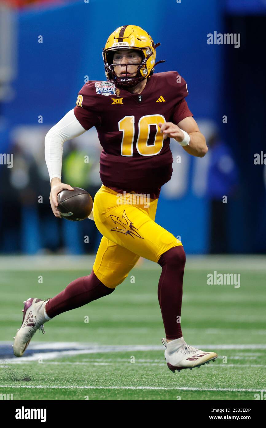 ATLANTA, GA - JANUARY 01: Quarterback Sam Leavitt #10 of the Arizona ...