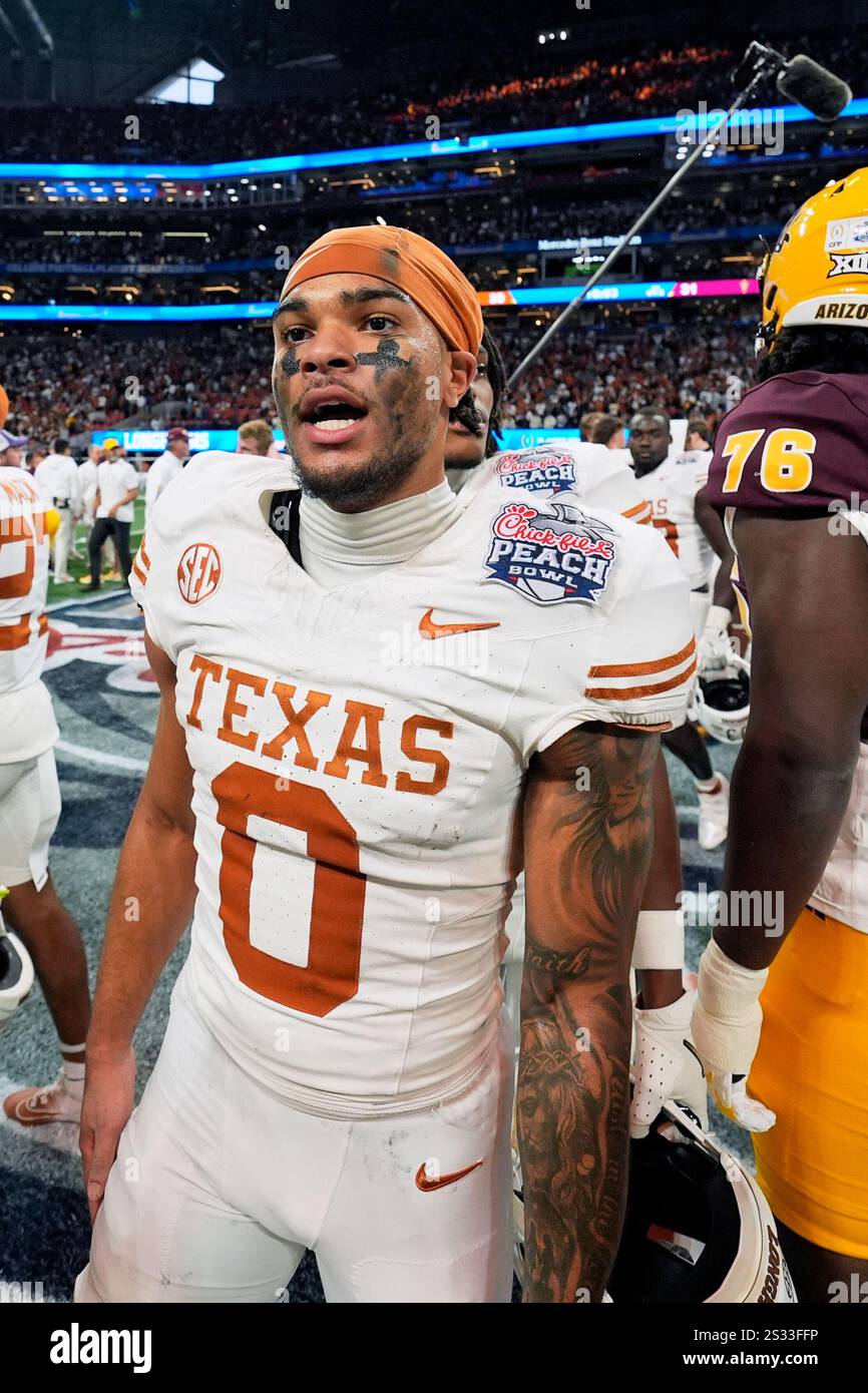 ATLANTA, GA - JANUARY 01: Wide Receiver DeAndre Moore Jr. #0 of the ...