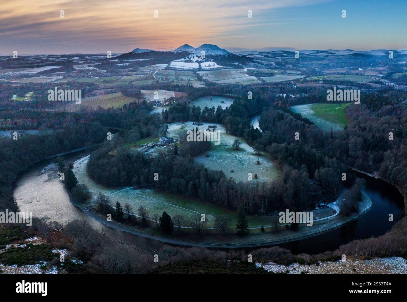 Scott's view borders hi-res stock photography and images - Alamy